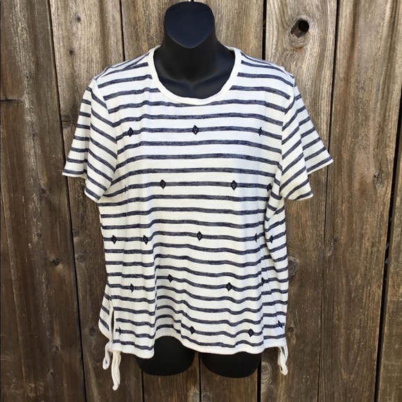 Universal Thread | Tops | Universal Thread Striped Top | Poshmark